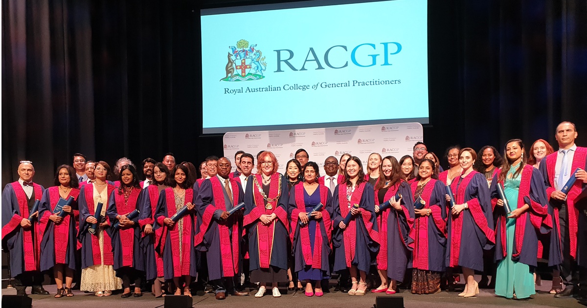 RACGP - Mackay ceremony marks college commitment to regions